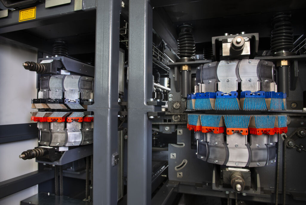 EdgeBreaker® 3000 – Icon Machine Tool, Inc.