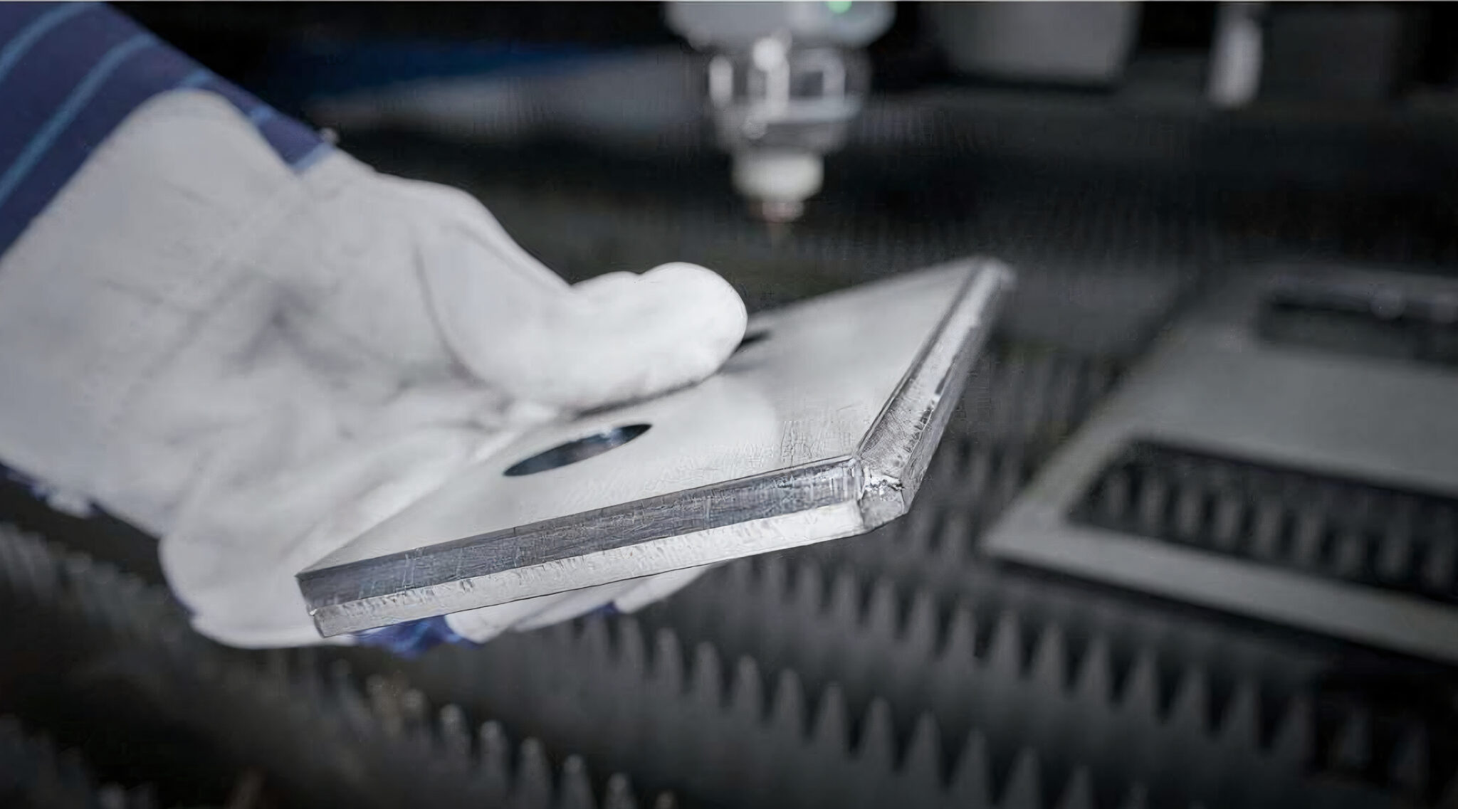 Introducing Trumpf’s new Punch/Laser combination – the TruLaser Series ...